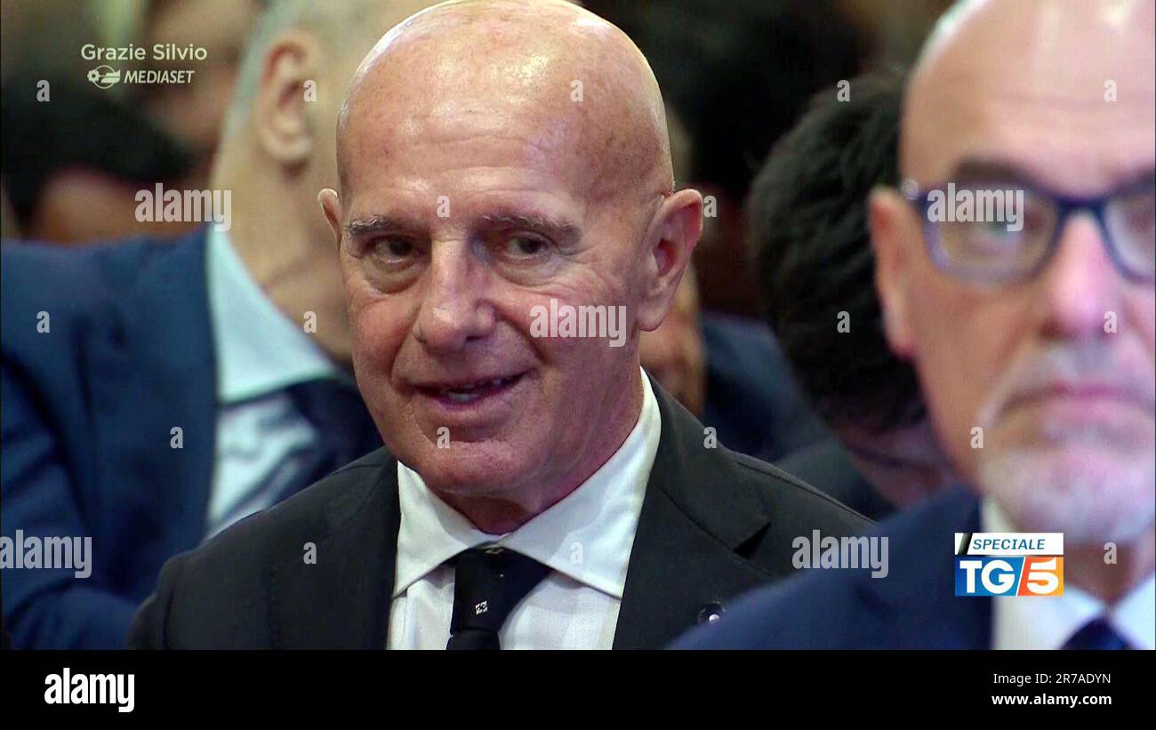 MILAN - State funeral of Silvio Berlusconi in the Cathedral, images ...