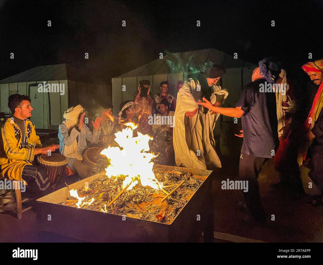 Morocco, Erg Chebbi, Merzouga, Traditional dances Stock Photo - Alamy