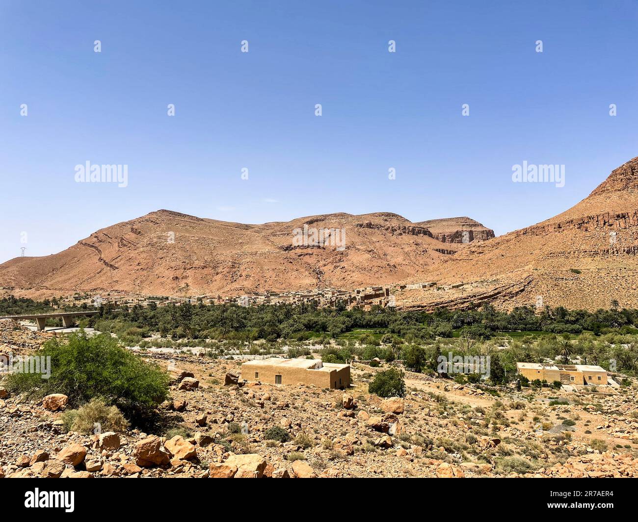 Midelt moroccan maghreb africa african travel hi-res stock photography ...