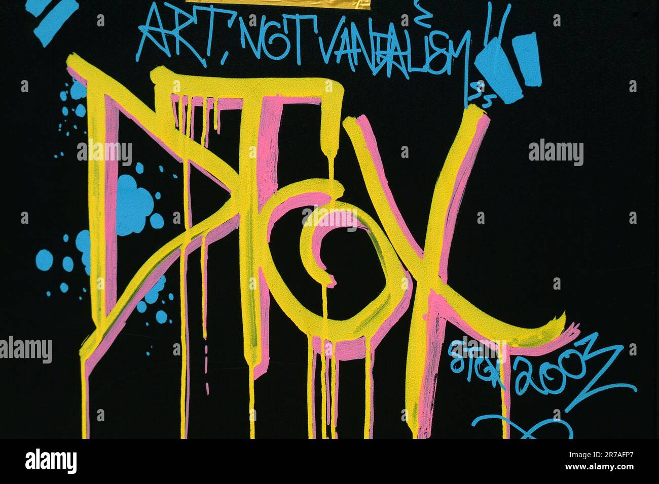 Graffitti spray can hi-res stock photography and images - Alamy