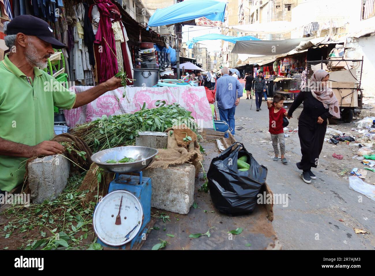 Sabra syrian refugees shatila palestinian refugees camp beirut hi-res ...