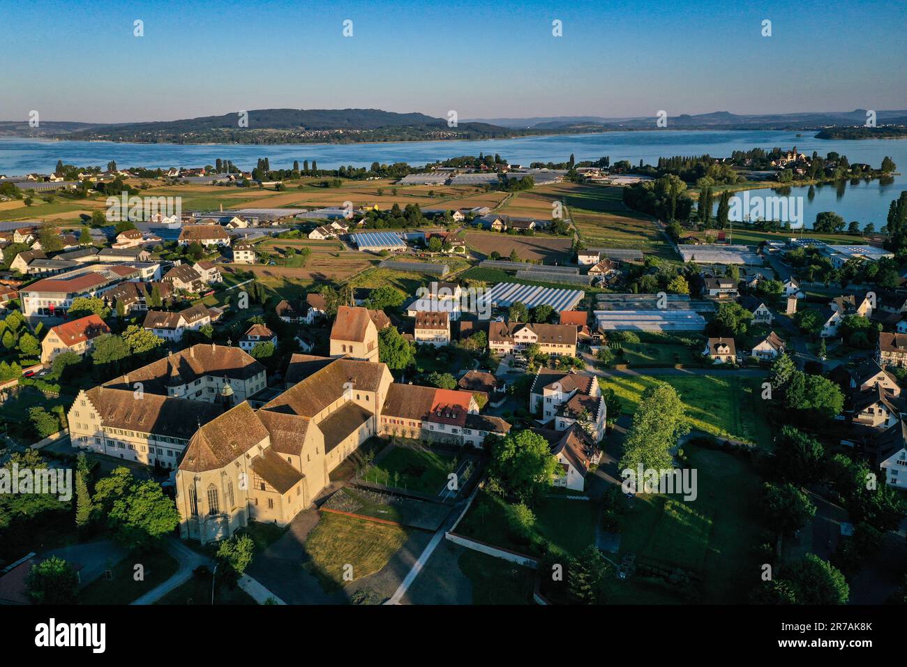 News heritage minster hi-res stock photography and images - Alamy