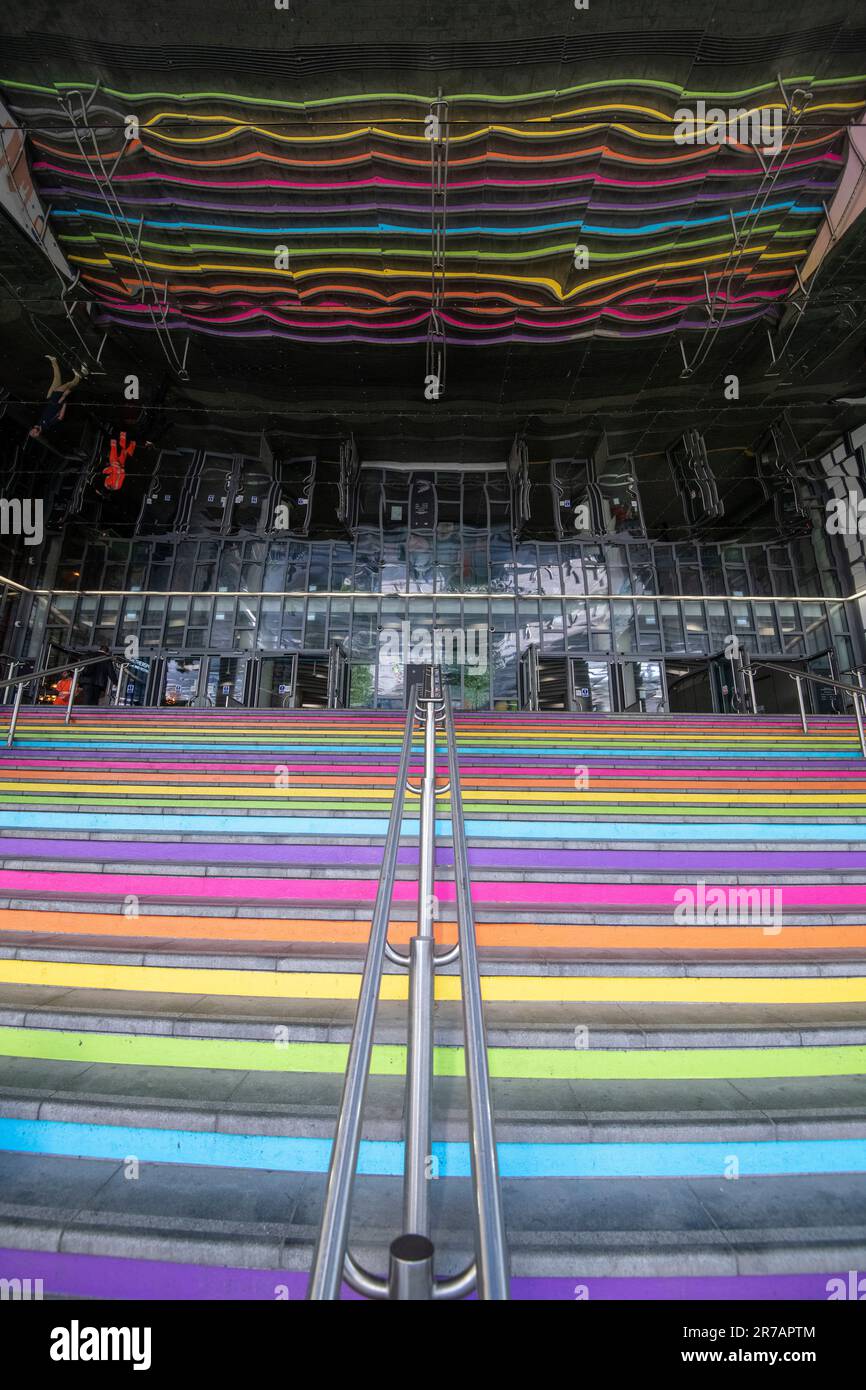 Network west midlands train hi-res stock photography and images - Alamy