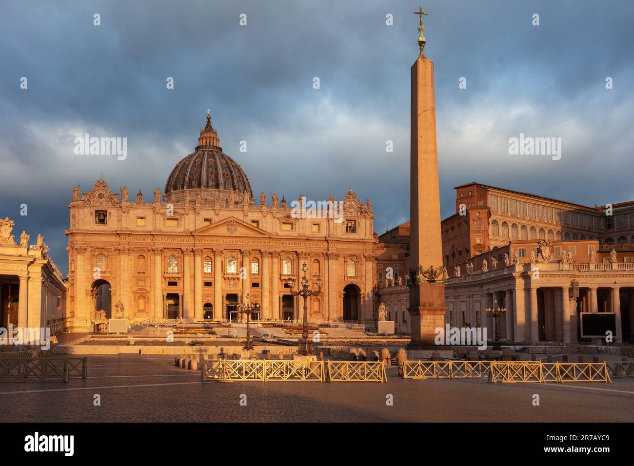 Vatican City, Rome, Italy. Cityscape image of illuminated Saint Peter's Basilica and St. Peter's ...