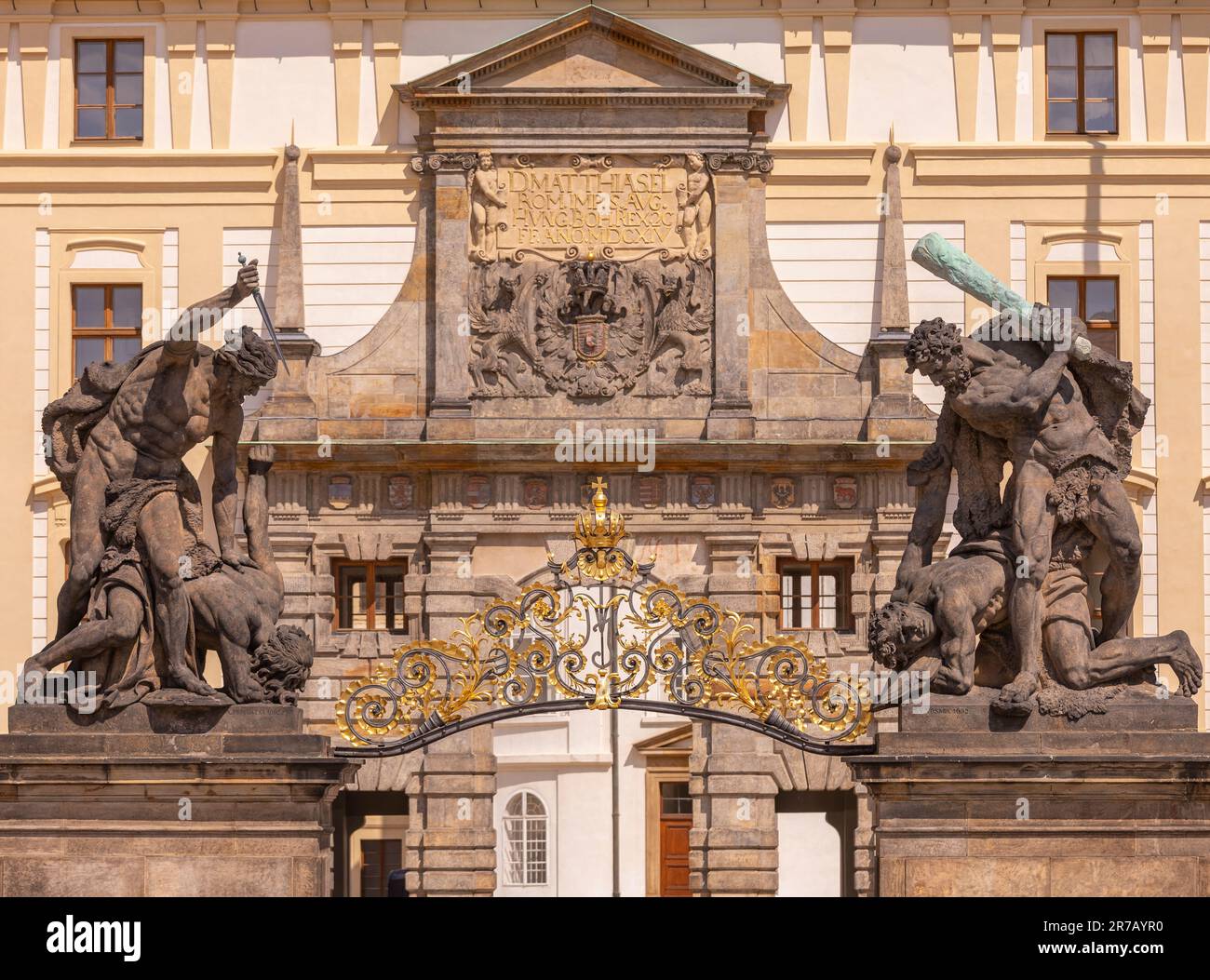 HRADCANY, PRAGUE, CZECH REPUBLIC, EUROPE - Statues at Western Gate to ...