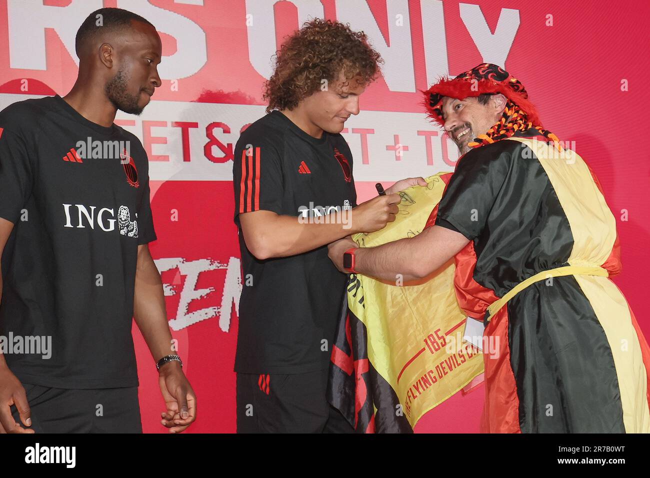 Proximus sign hi-res stock photography and images - Alamy