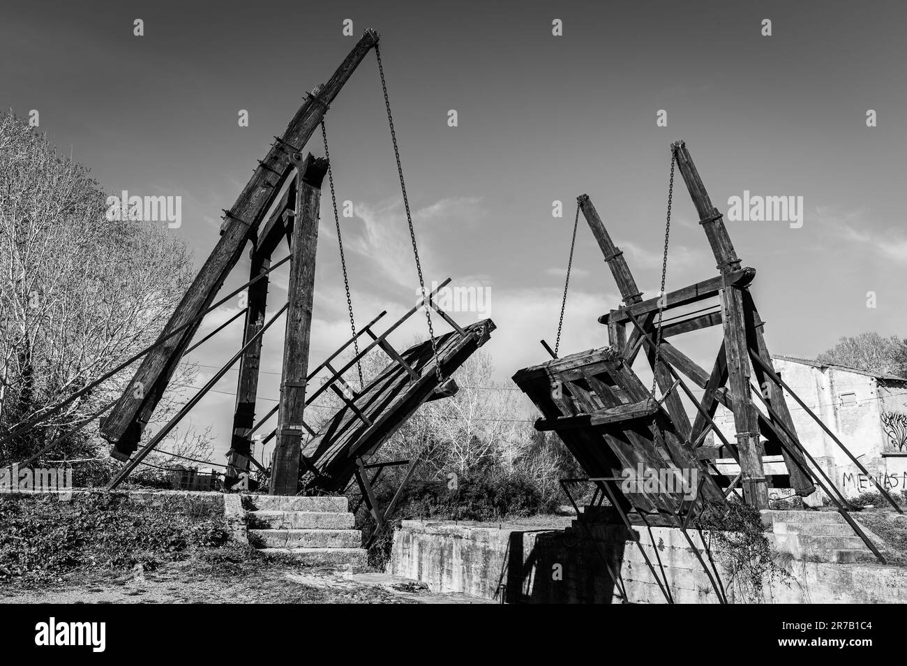 Van gogh bridge Black and White Stock Photos & Images - Alamy