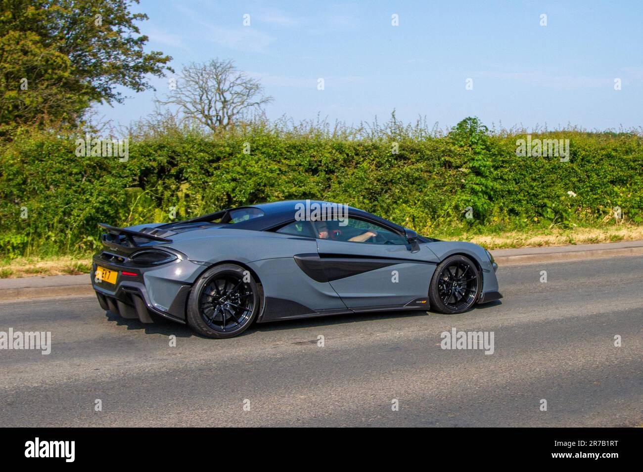 2019 Mclaren 600Lt V8 S-A V8 SSG Auto Start/Stop Grey Car Coupe Petrol ...