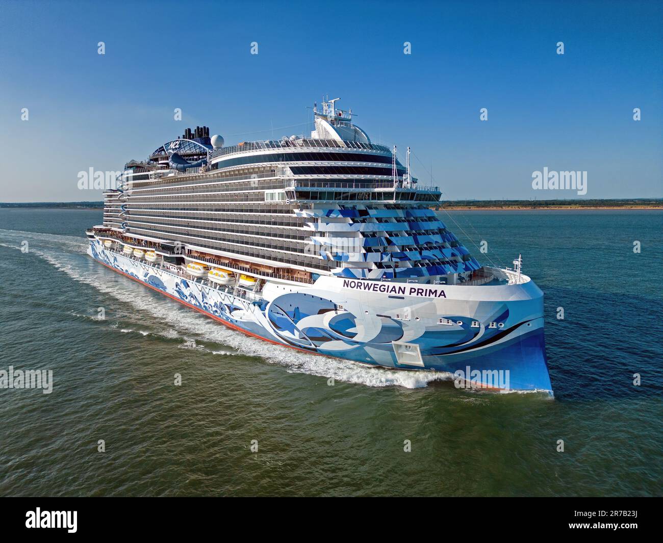 Norwegian Prima is a Prima class cruise ship operated by Norwegian ...