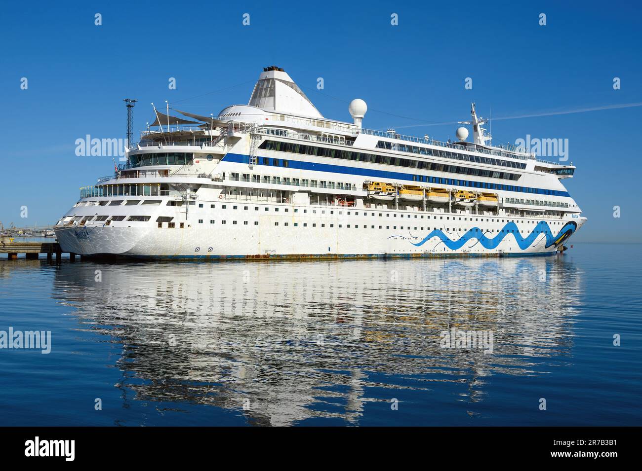 Ex aida cruises hi-res stock photography and images - Alamy