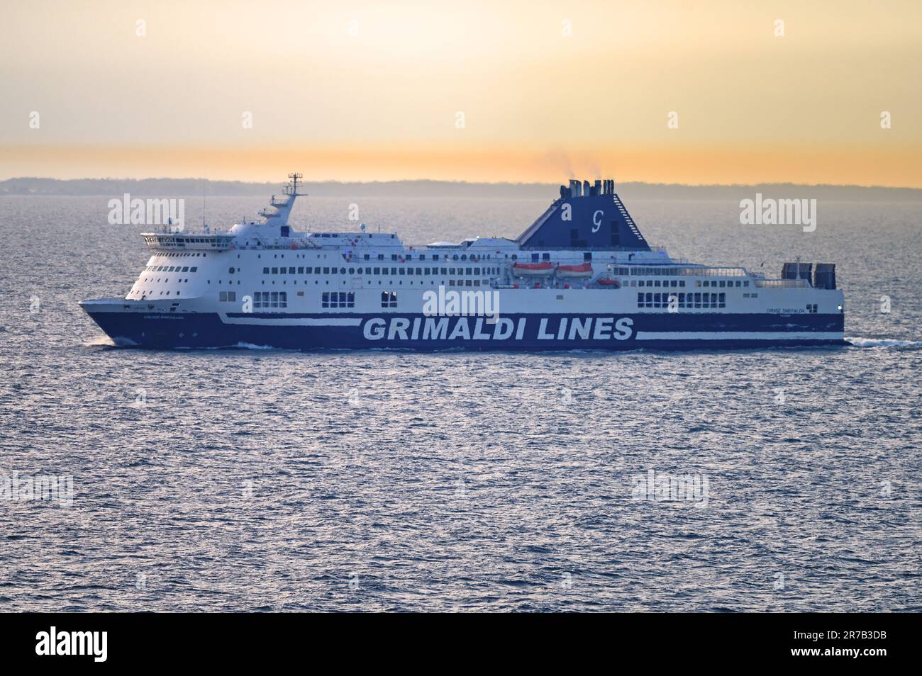 The Grimaldi Lines ferry Cruise Smeralda Stock Photo - Alamy The Grimaldi Lines ferry Cruise Smeralda Stock Photo - Alamy