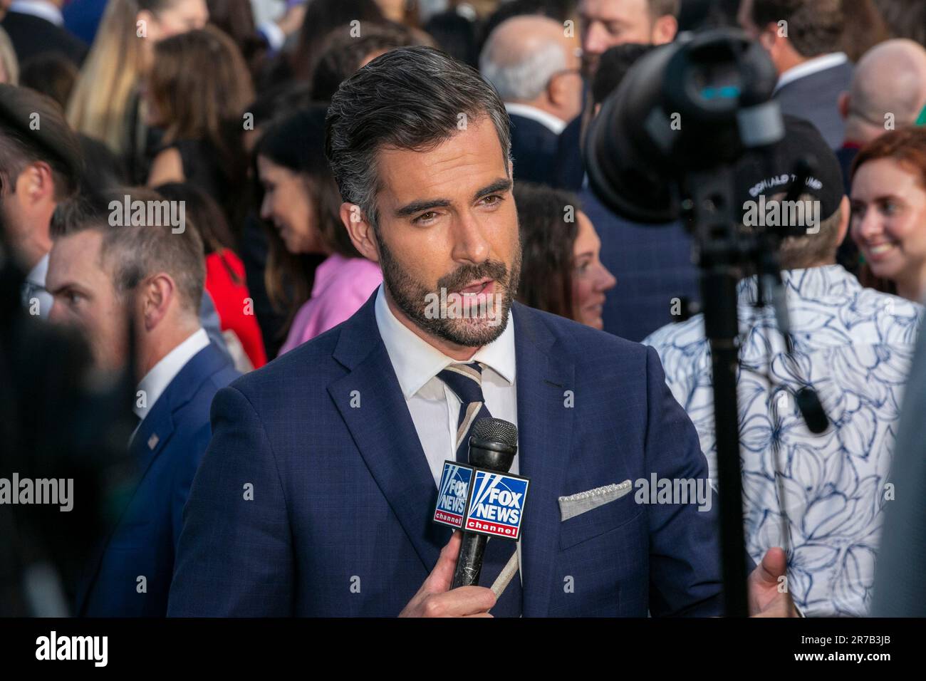 Fox News correspondent Nate Foy reports from Trump National Golf Club ...