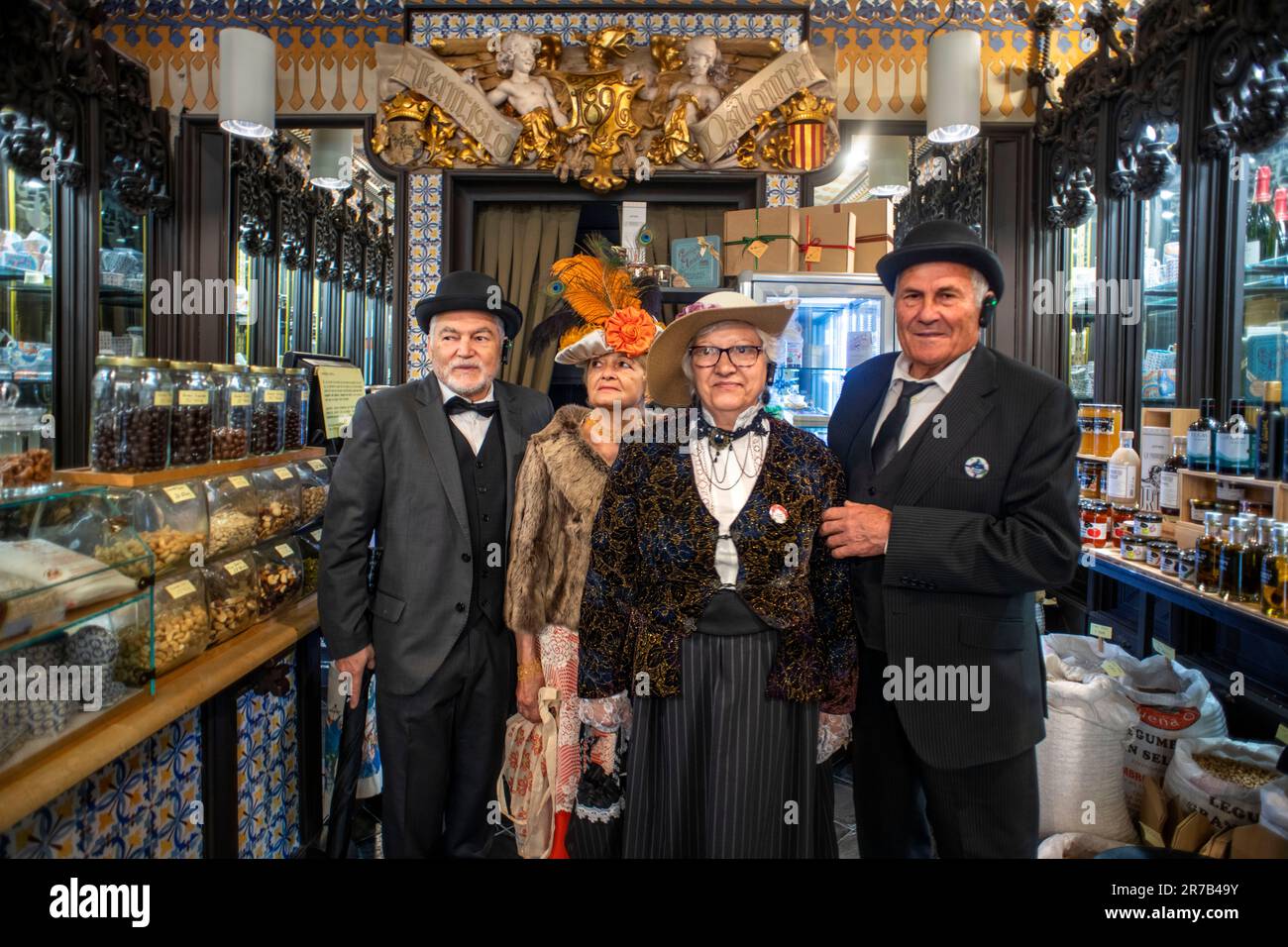 Barcelona, Maresme Coast, Mataró city, La Confianza Shop (10 Carrer de ...
