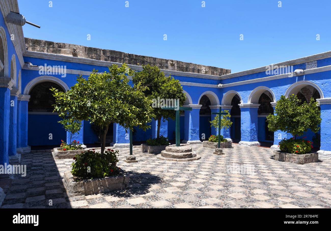 Santa Catalina Monastery in Arequipa, Peru Stock Photo - Alamy