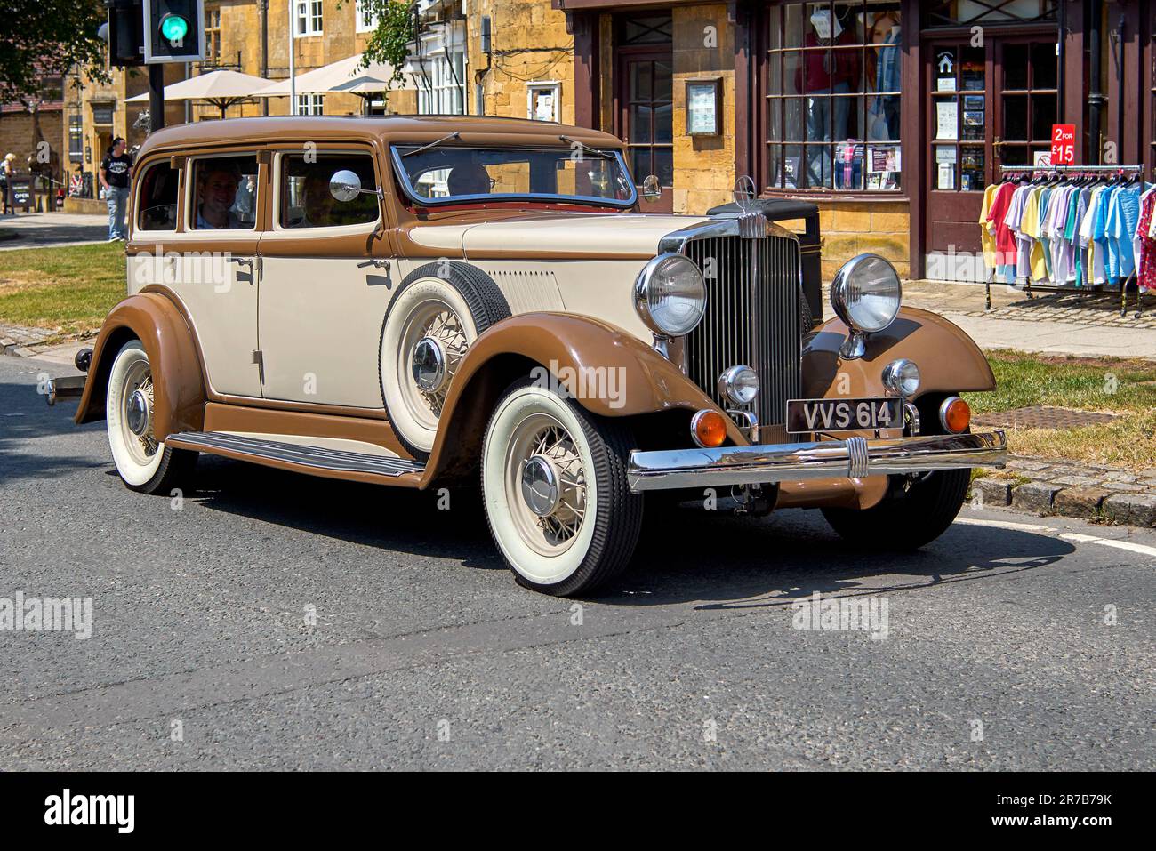 1932 vintage motor car hi-res stock photography and images - Alamy