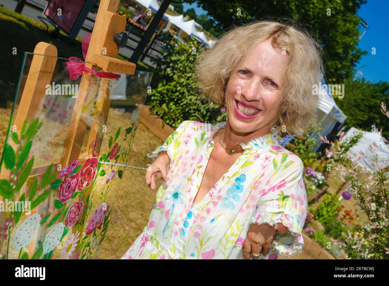 Sue kent gardener hi-res stock photography and images - Alamy