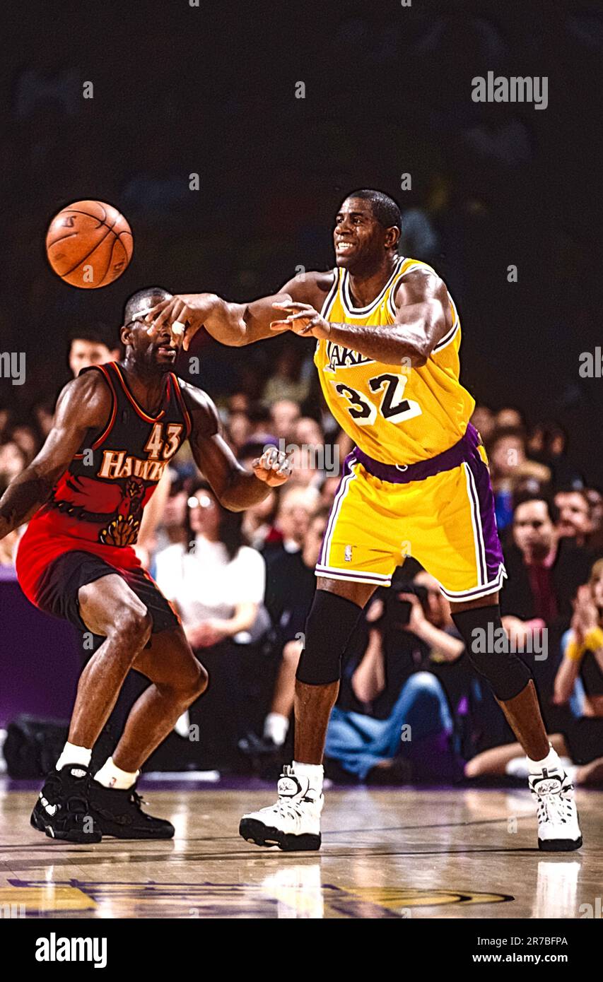 Magic johnson hi-res stock photography and images - Alamy