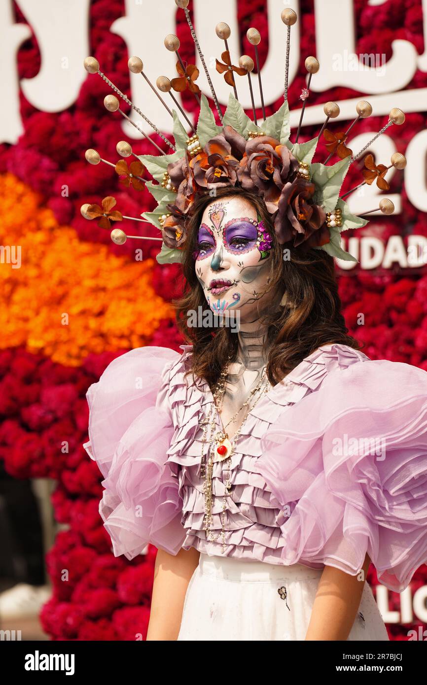 A beauty queen dressed in a skeleton Catrina costume during the Grand ...