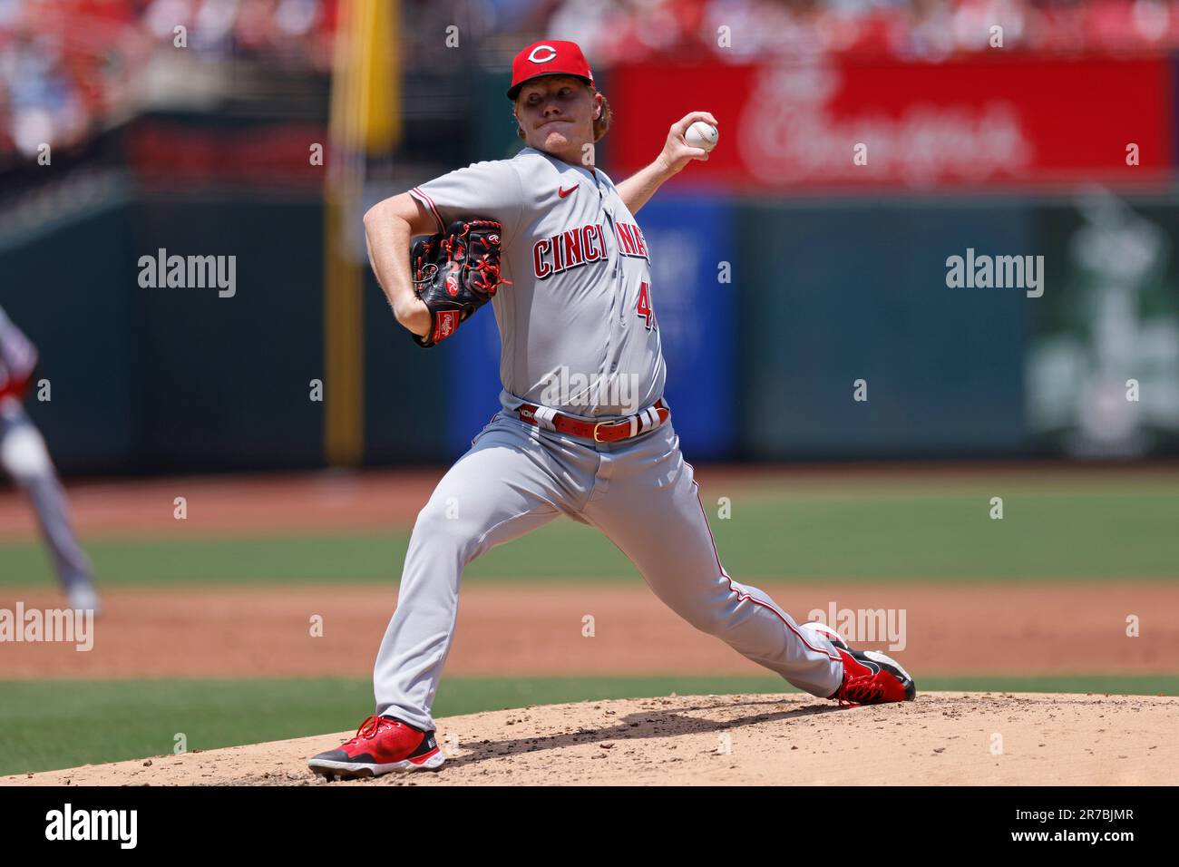 ST. LOUIS, MO - JUNE 10: Cincinnati Reds starting pitcher Andrew Abbott ...