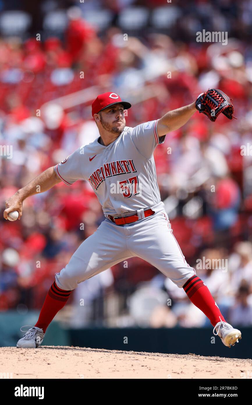 ST. LOUIS, MO - JUNE 10: Cincinnati Reds relief pitcher Kevin Herget ...