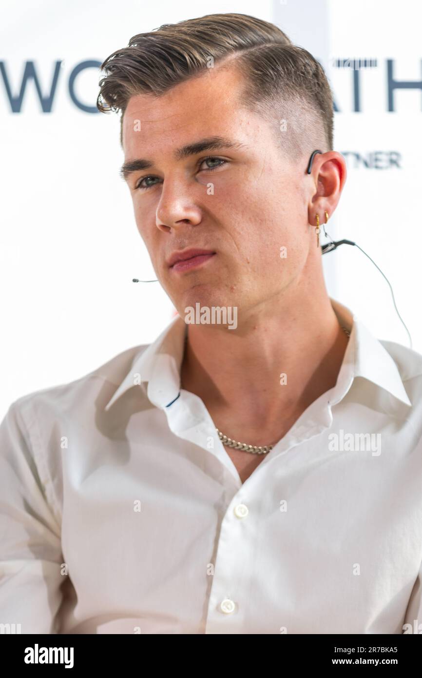 Could Jakob be a male model? - LetsRun.com