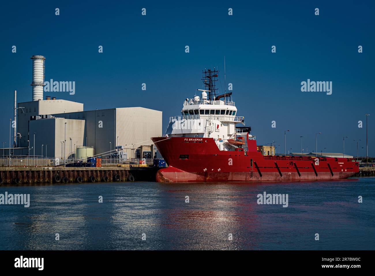 Great Yarmouth Power Station operated by RWE. Great Yarmouth Power ...