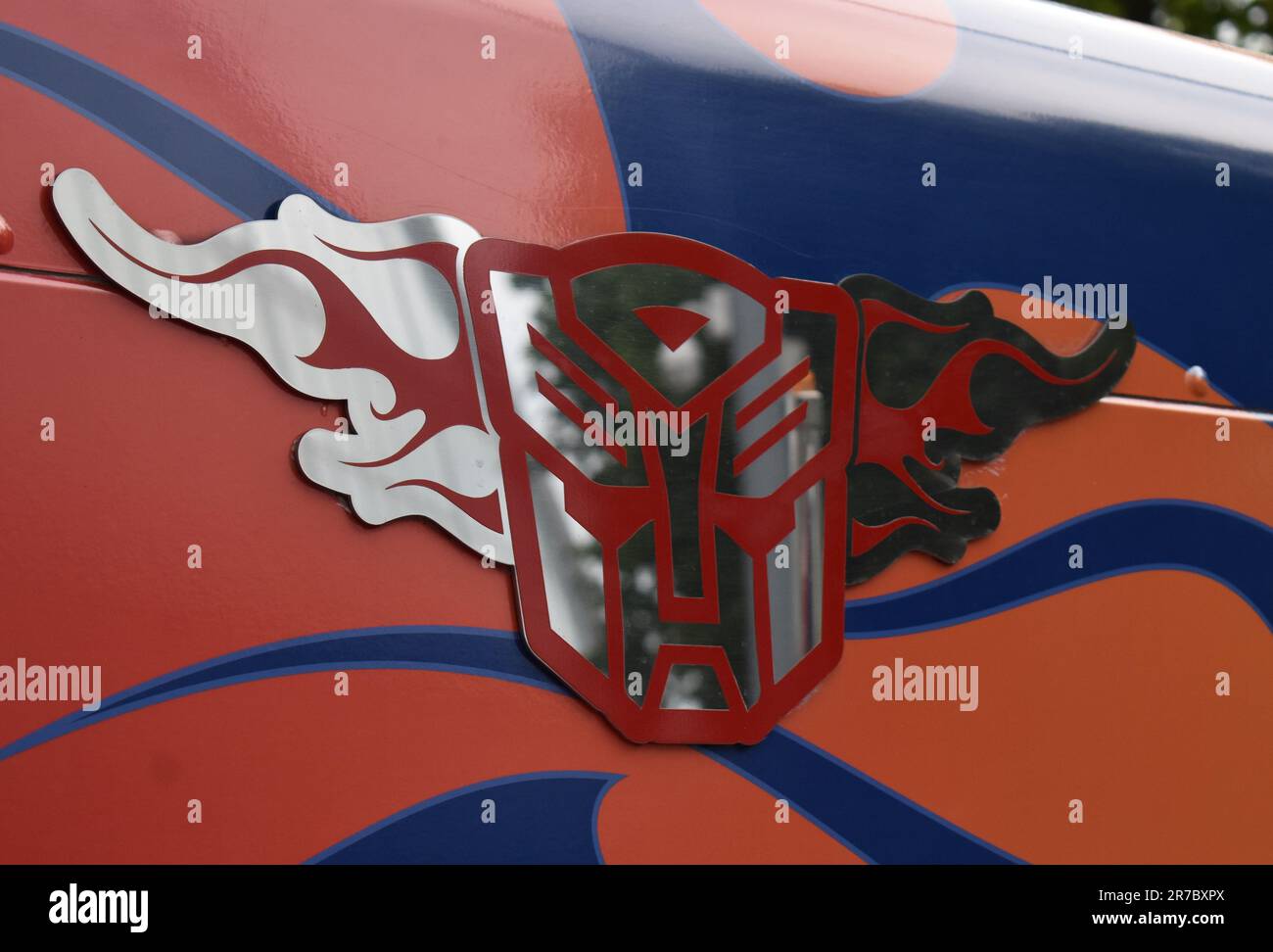 Transformer Optimus Prime Logo Transformers: Rise Of The BeastsDLX