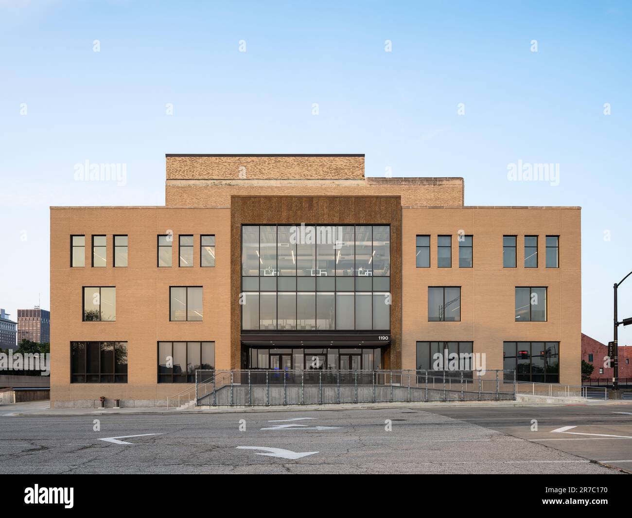 Square Headquarters building Stock Photo - Alamy