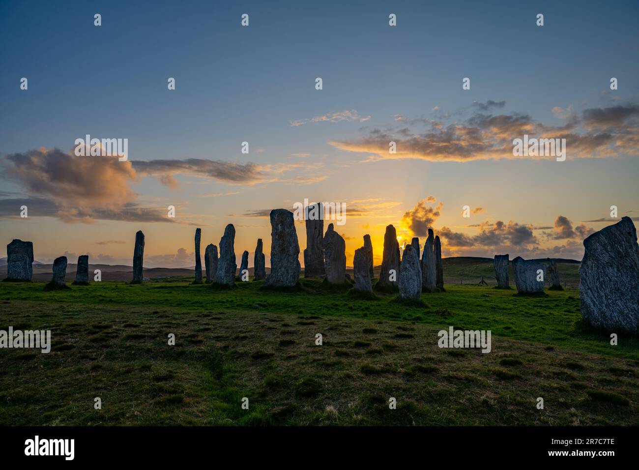 The neolithic stone circle of Callanish (Calanais) Isle of Lewis Stock Photo - Alamy