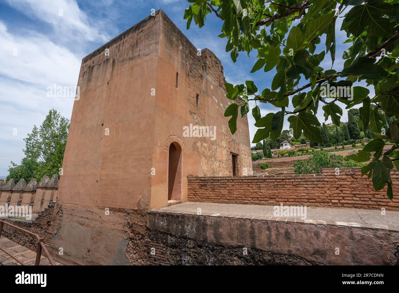 Alhambra torre del cadi hi-res stock photography and images - Alamy