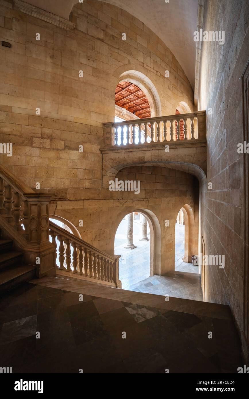 Alhambra palace granada spain staircase hi-res stock photography and ...