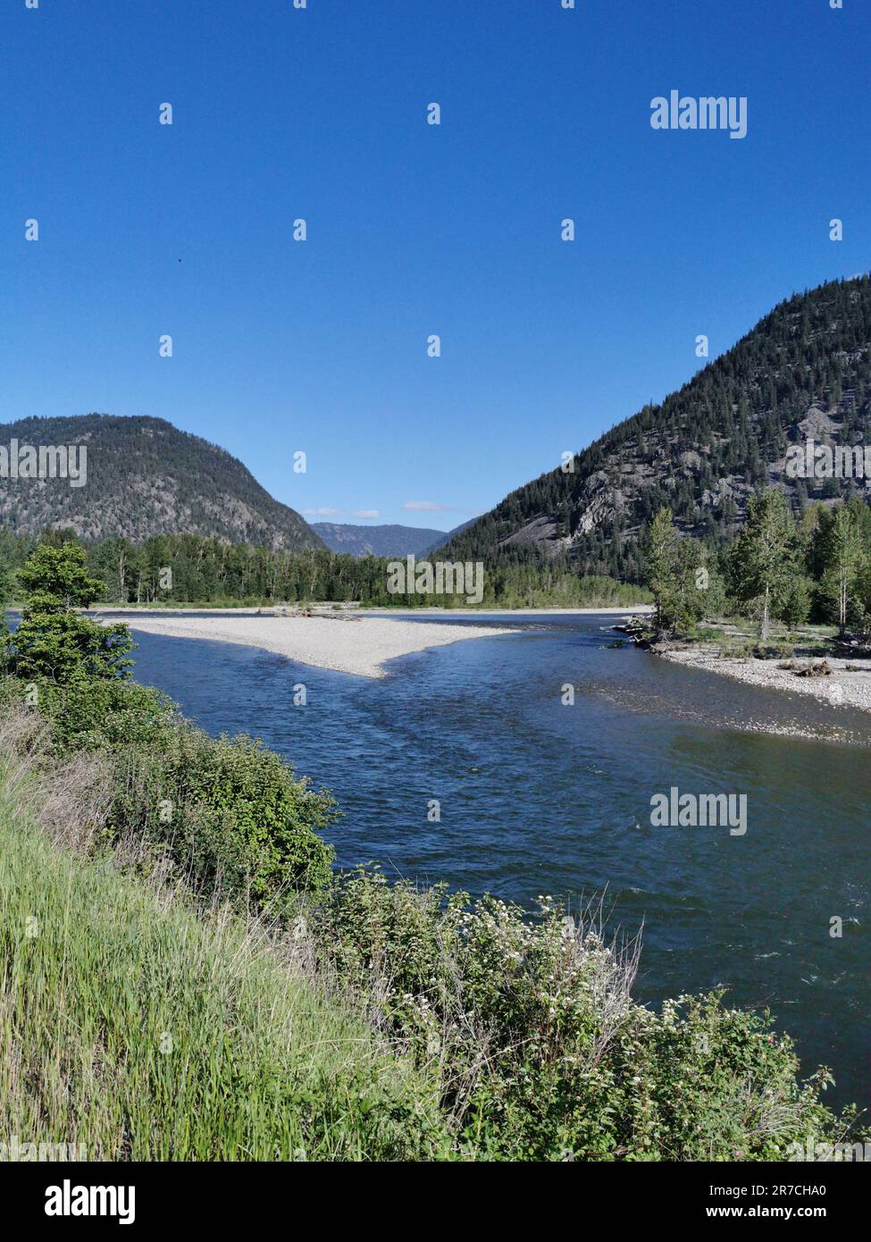 The Similkameen River runs through southern British Columbia, Canada ...