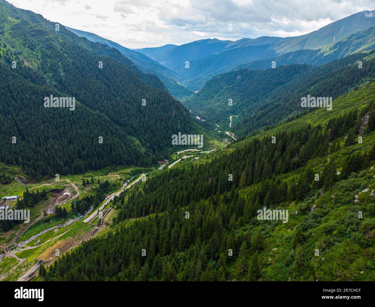 Romania roadside hi-res stock photography and images - Alamy