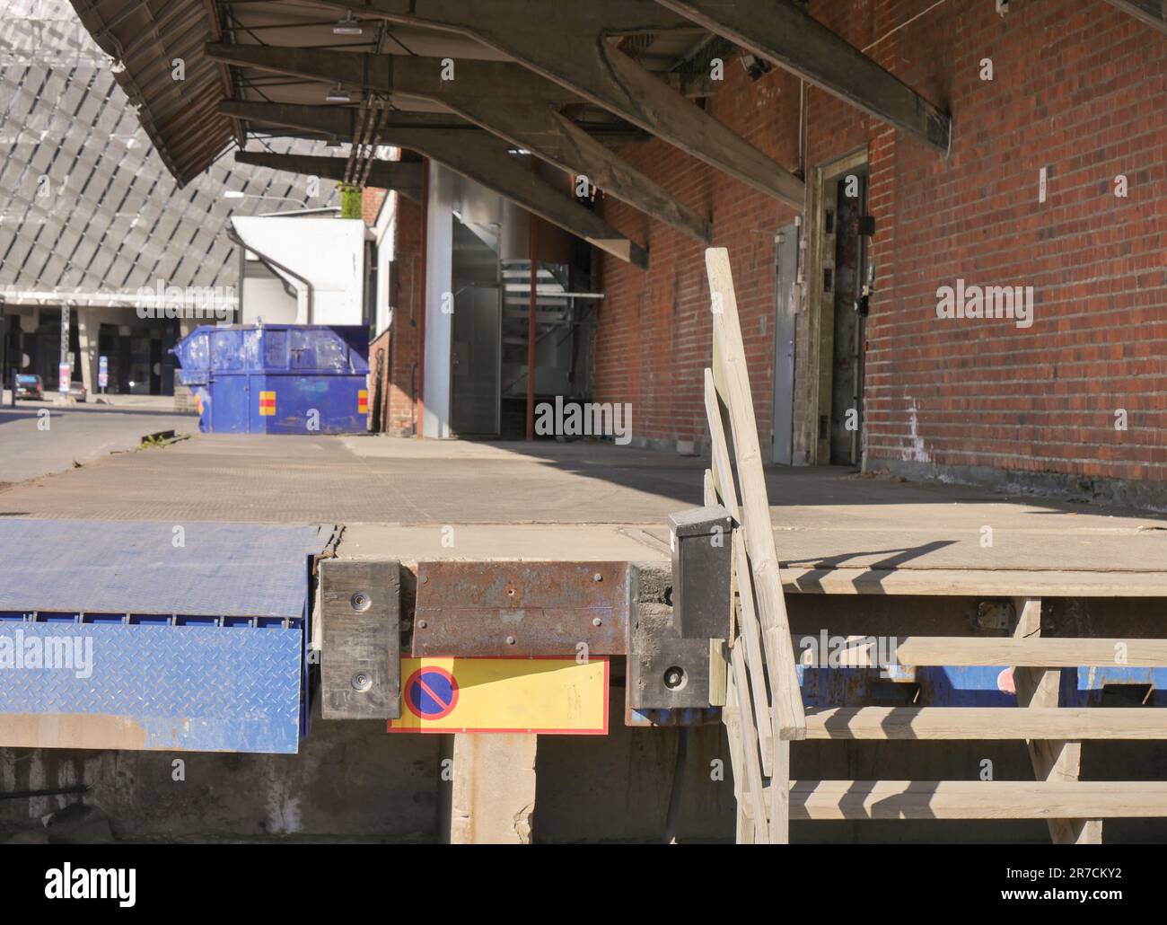 an old loading dock in the city Stock Photo - Alamy
