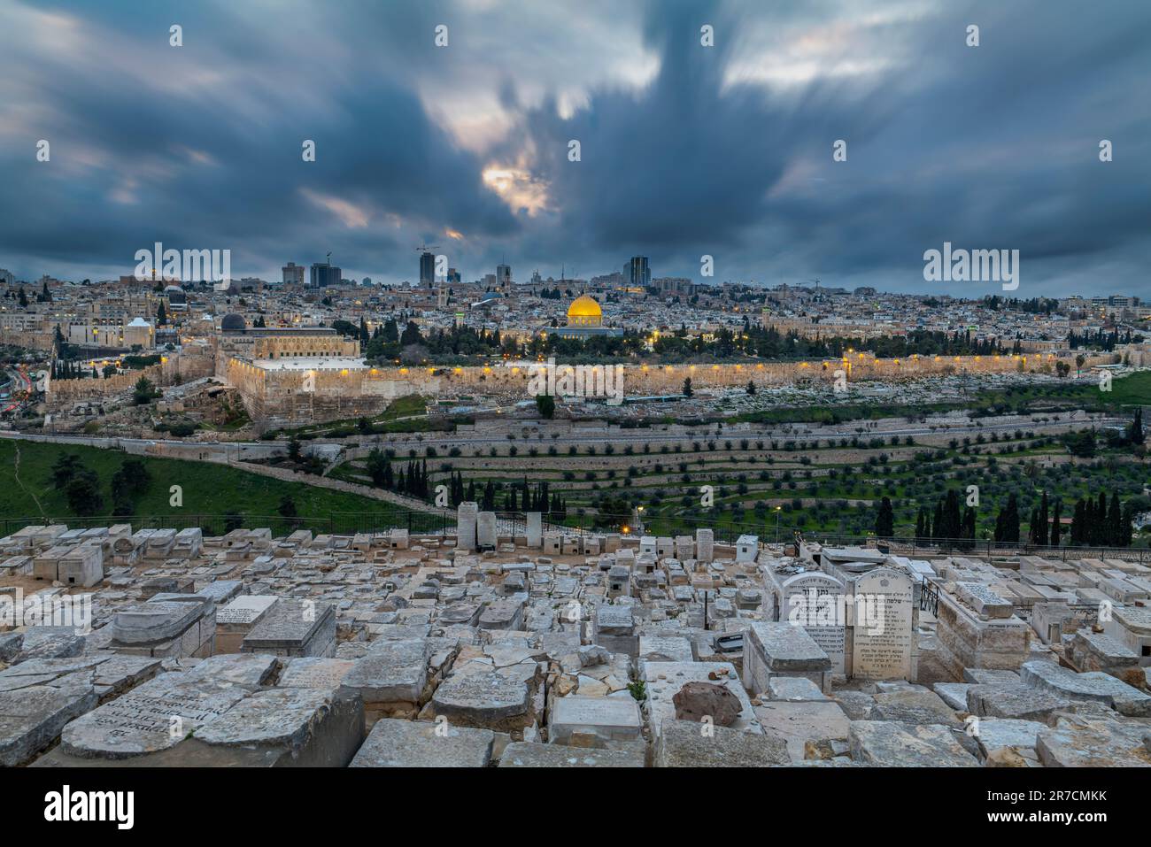 SUNSET OLD CITY MOUNT OF OLIVES JERUSALEM ISRAEL Stock Photo - Alamy