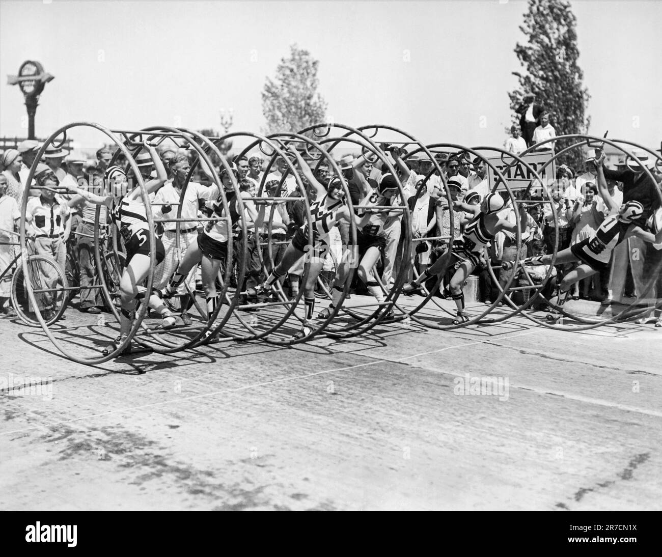 Los Angeles, California: c.1930 The six women contestants at the ...