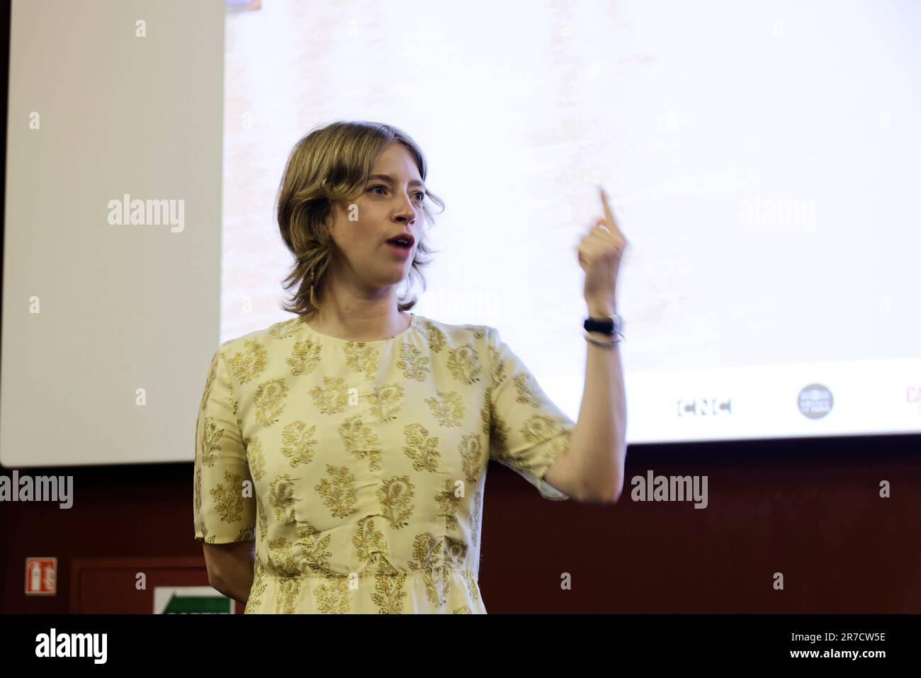 Entertainement industry hi-res stock photography and images - Alamy