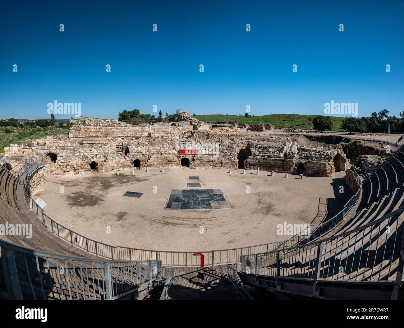 ROMAN AMPHITHEATER (200 BCE) BET GUVRIN-MARESHA NATIONAL PARK ISRAEL ...