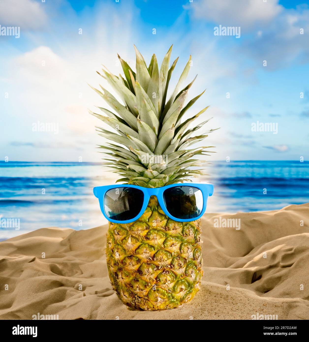 Beach party vibes hi-res stock photography and images - Alamy