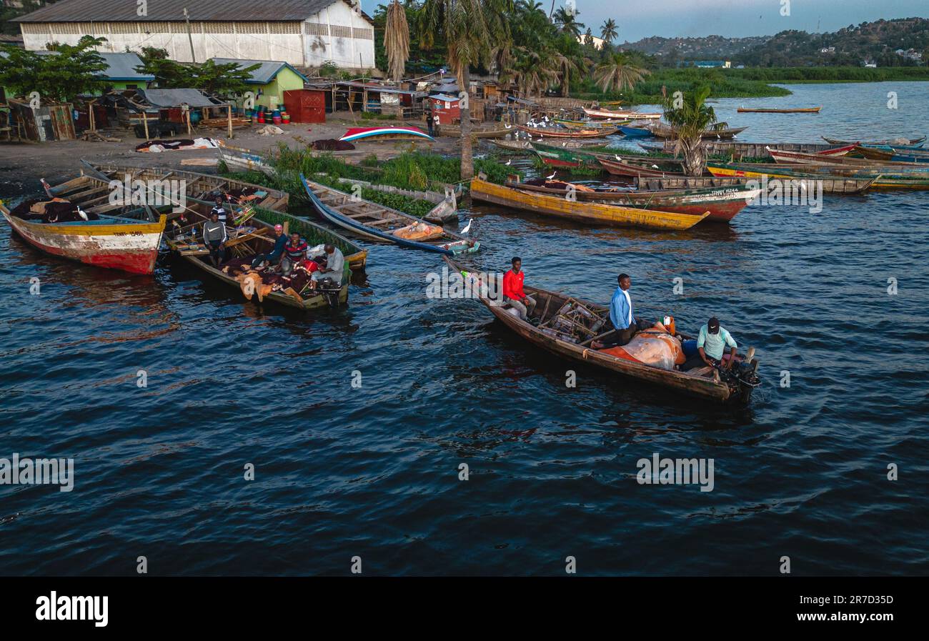 Mwanza fishing hi-res stock photography and images - Alamy