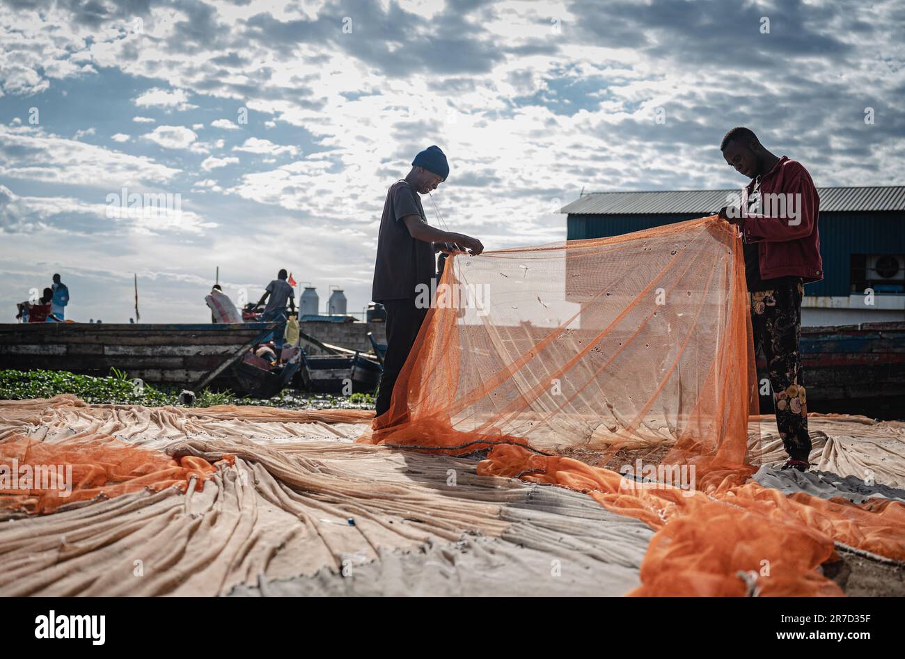 Mwanza fishing hi-res stock photography and images - Alamy