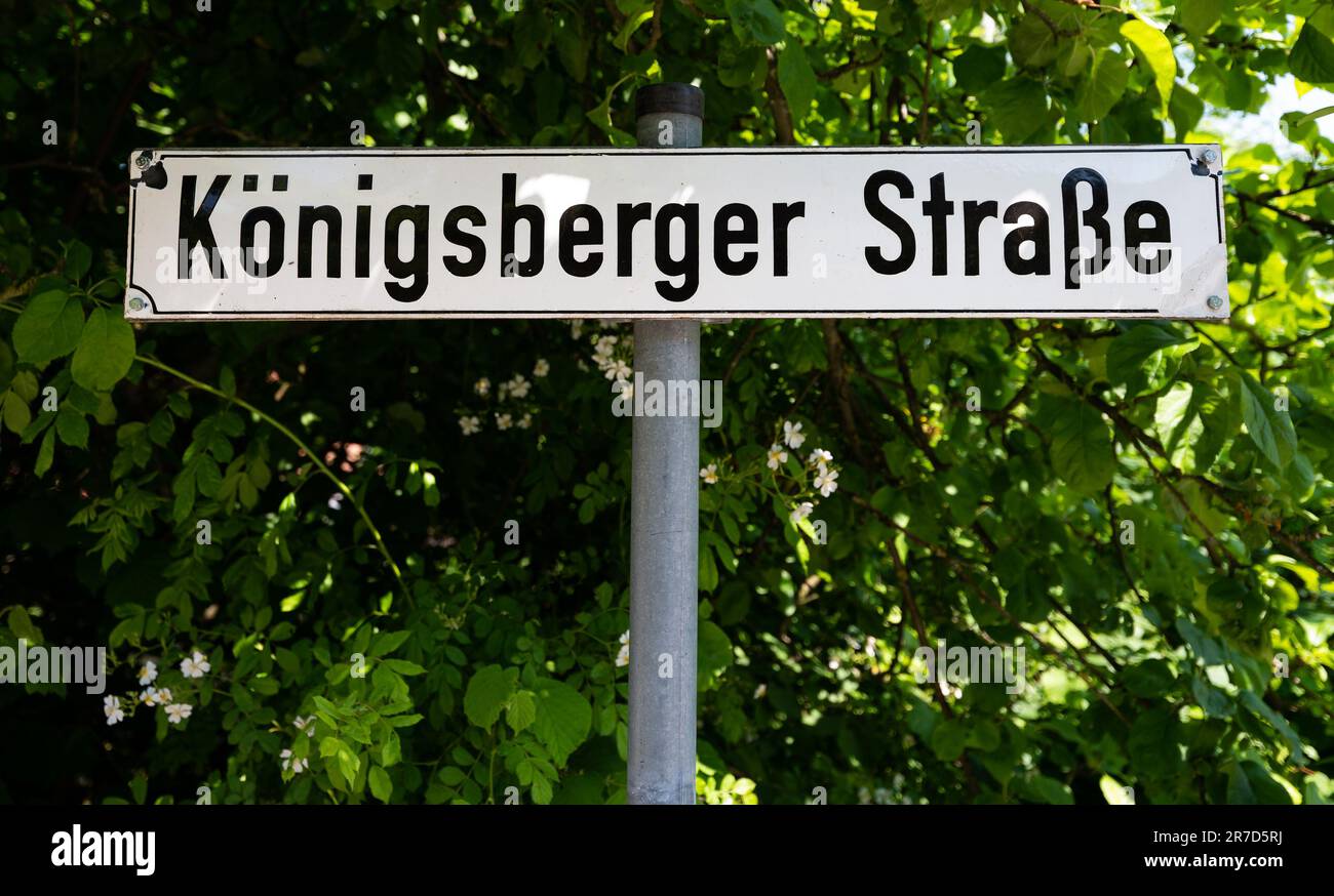 Rosengarten, Germany. 08th June, 2023. "Königsberger Straße" is written ...