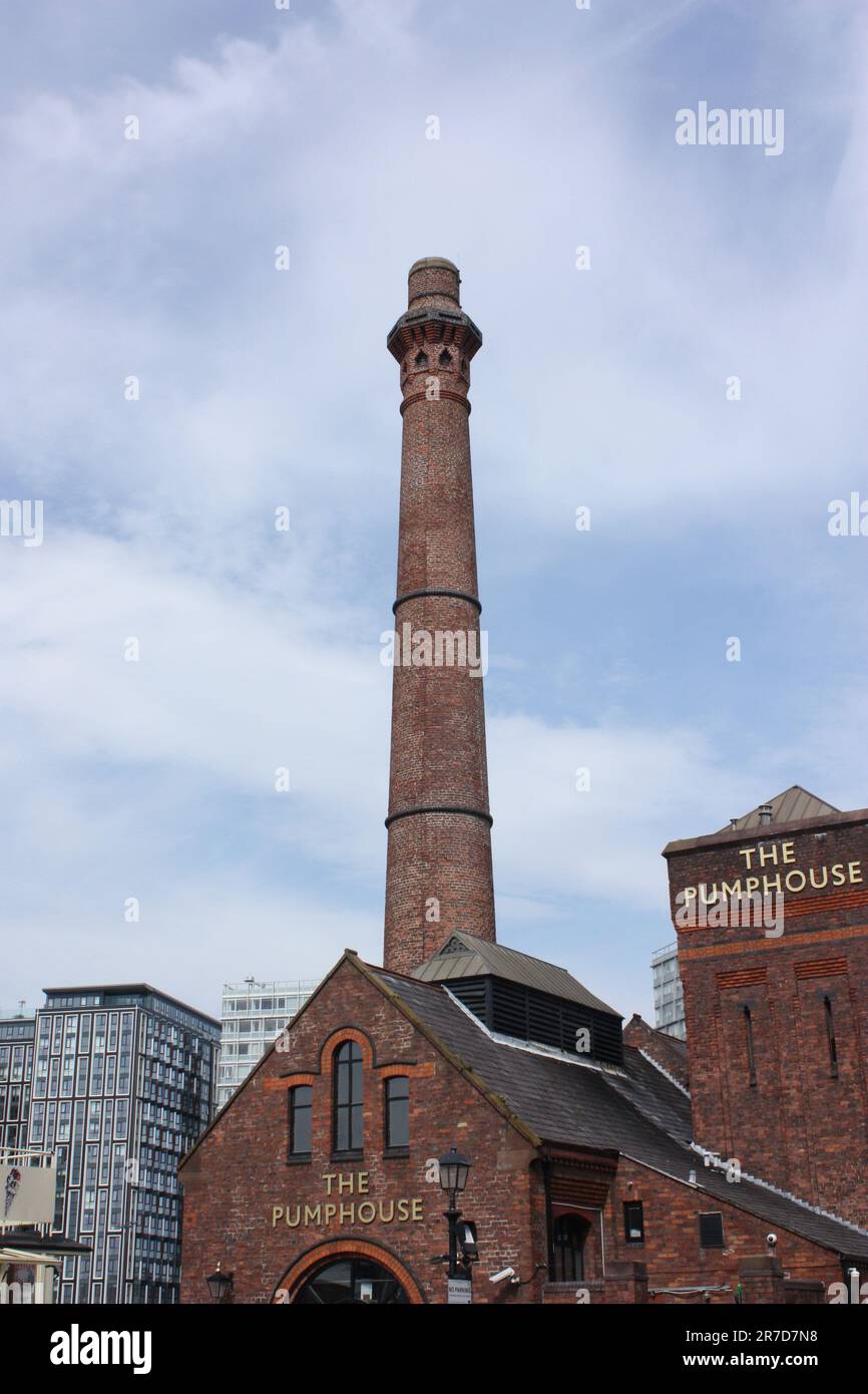 The Pumphouse pub and restaurant at the Albert Dock in Liverpool Stock ...