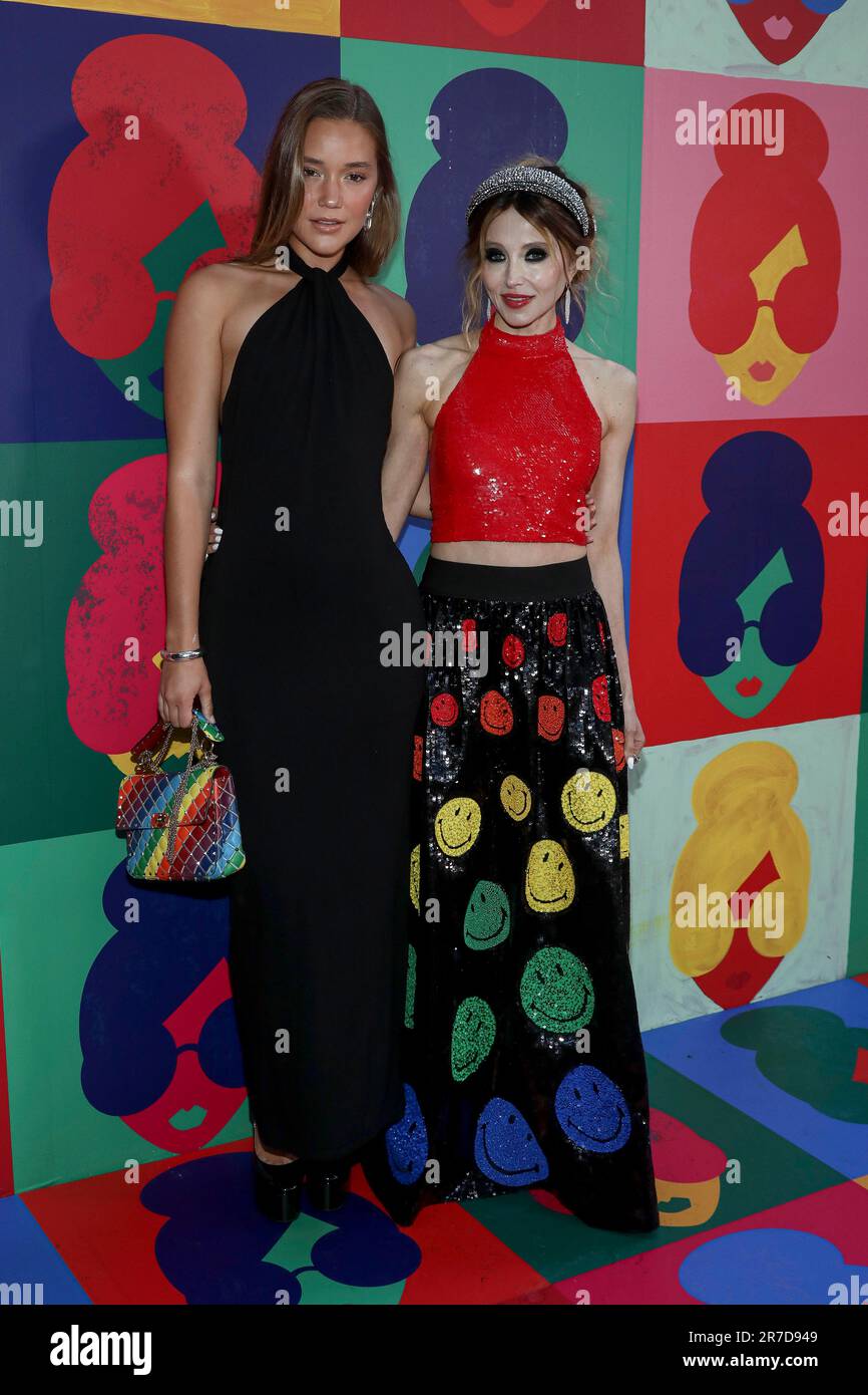 Fashion model Olivia Ponton, left, and fashion designer Stacey Bendet ...