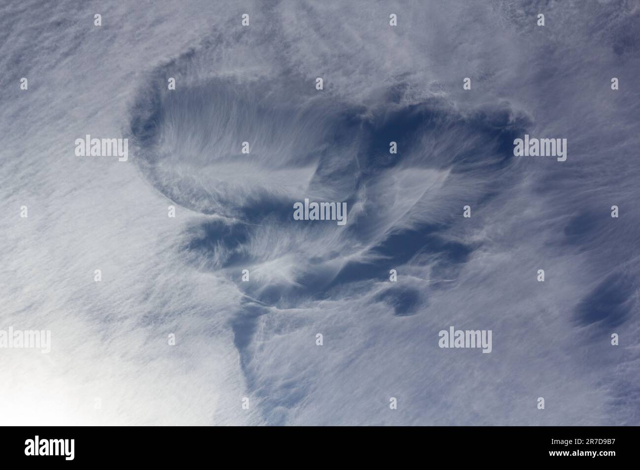 Ice crystals cloud hi-res stock photography and images - Alamy
