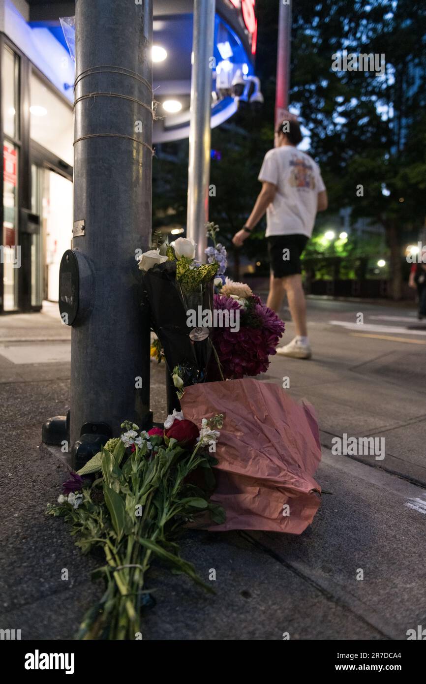 Seattle, USA. 14 Jun, 2023. A memorial outside the CVS in Belltown ...