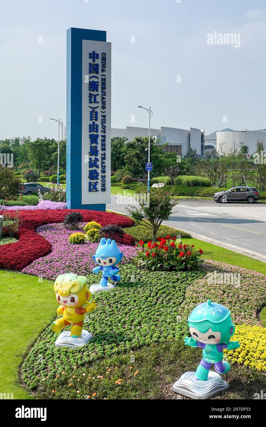 ZHOUSHAN, CHINA - JUNE 15, 2023 - A set of 1.9-meter-tall mascots named ...