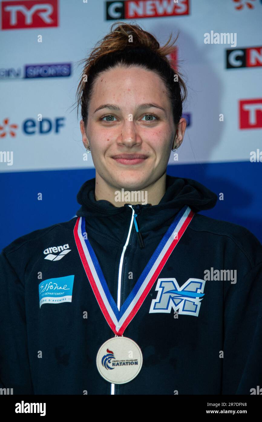 Lucie Vasquez competes during the Swimming French National ...