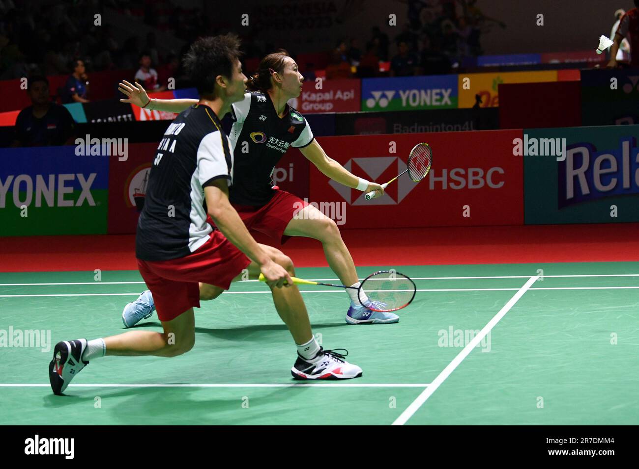 Jakarta, Indonesia. 15th June, 2023. Jiang Zhenbang/Wei Yaxin (R) of ...