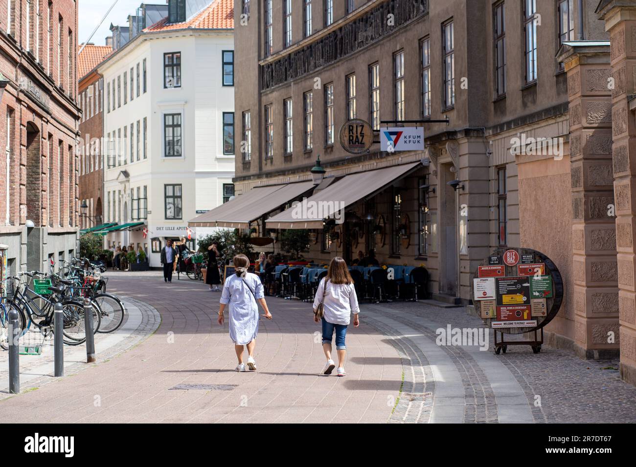 Pedestrian zone historic city centre hi-res stock photography and ...